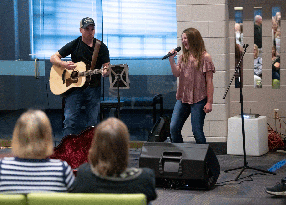 Annabel Whitledge Music: Living the Dream - Henderson Family Magazine