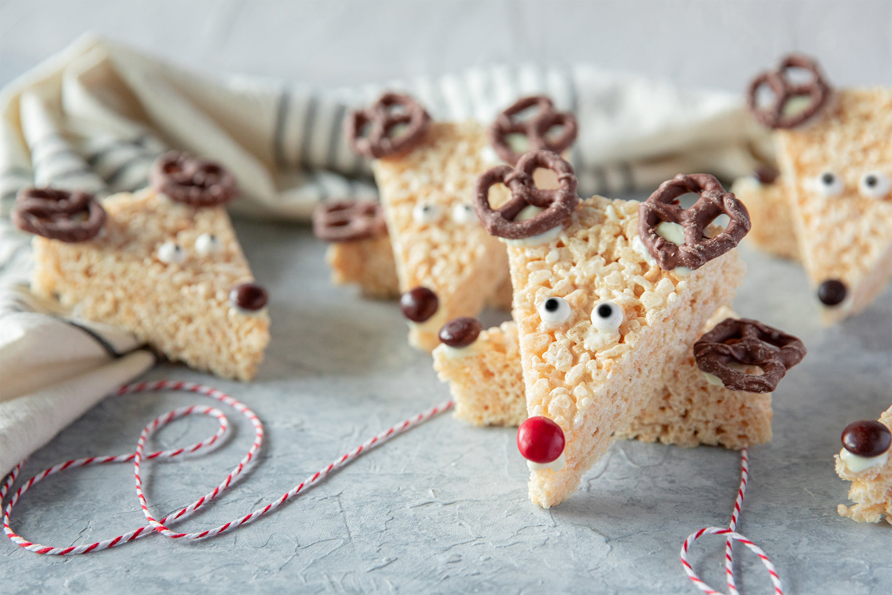 Reindeer Rice Krispie Treats - Henderson Family Magazine