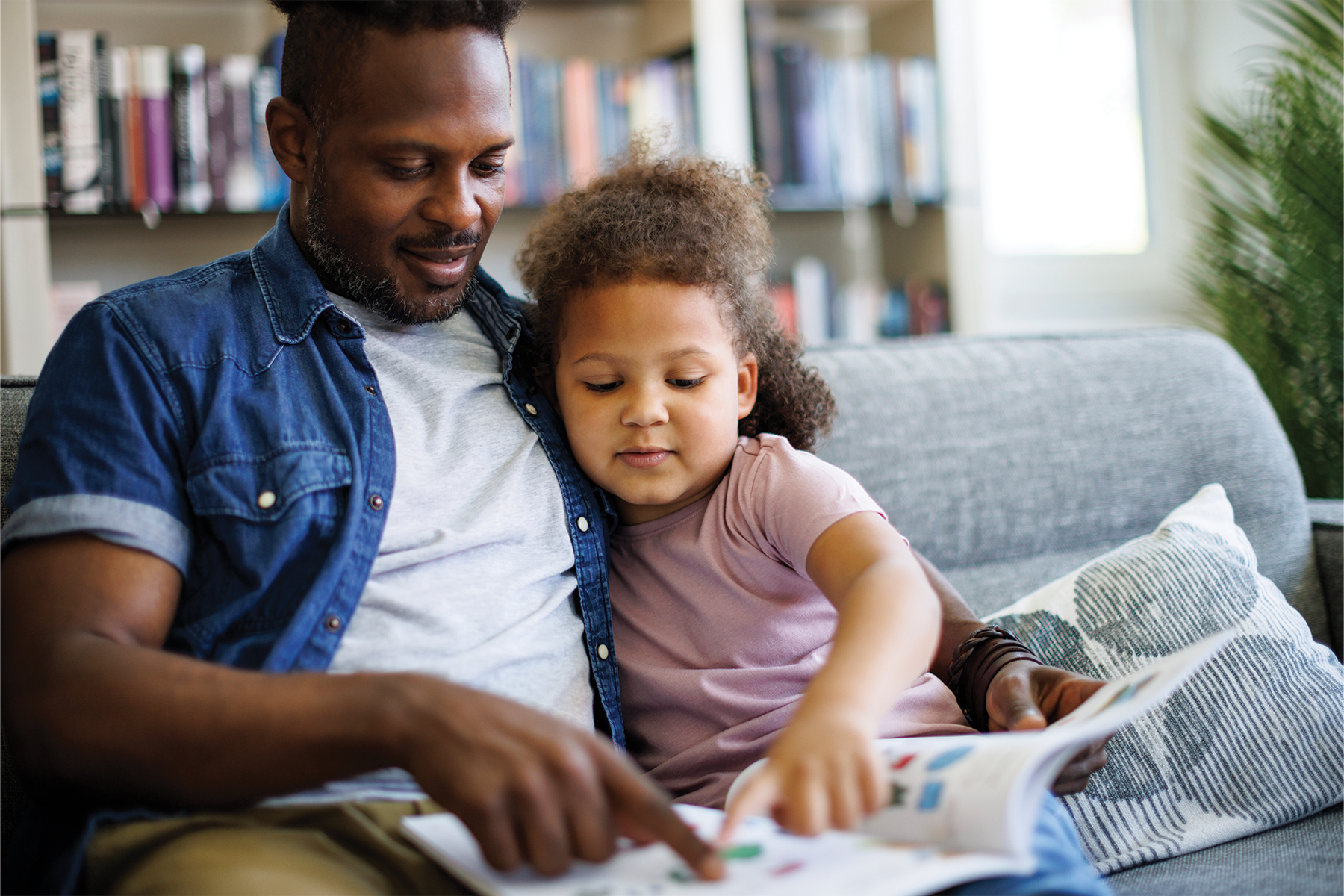 Read with Dad for Father's Day! - Henderson Family Magazine